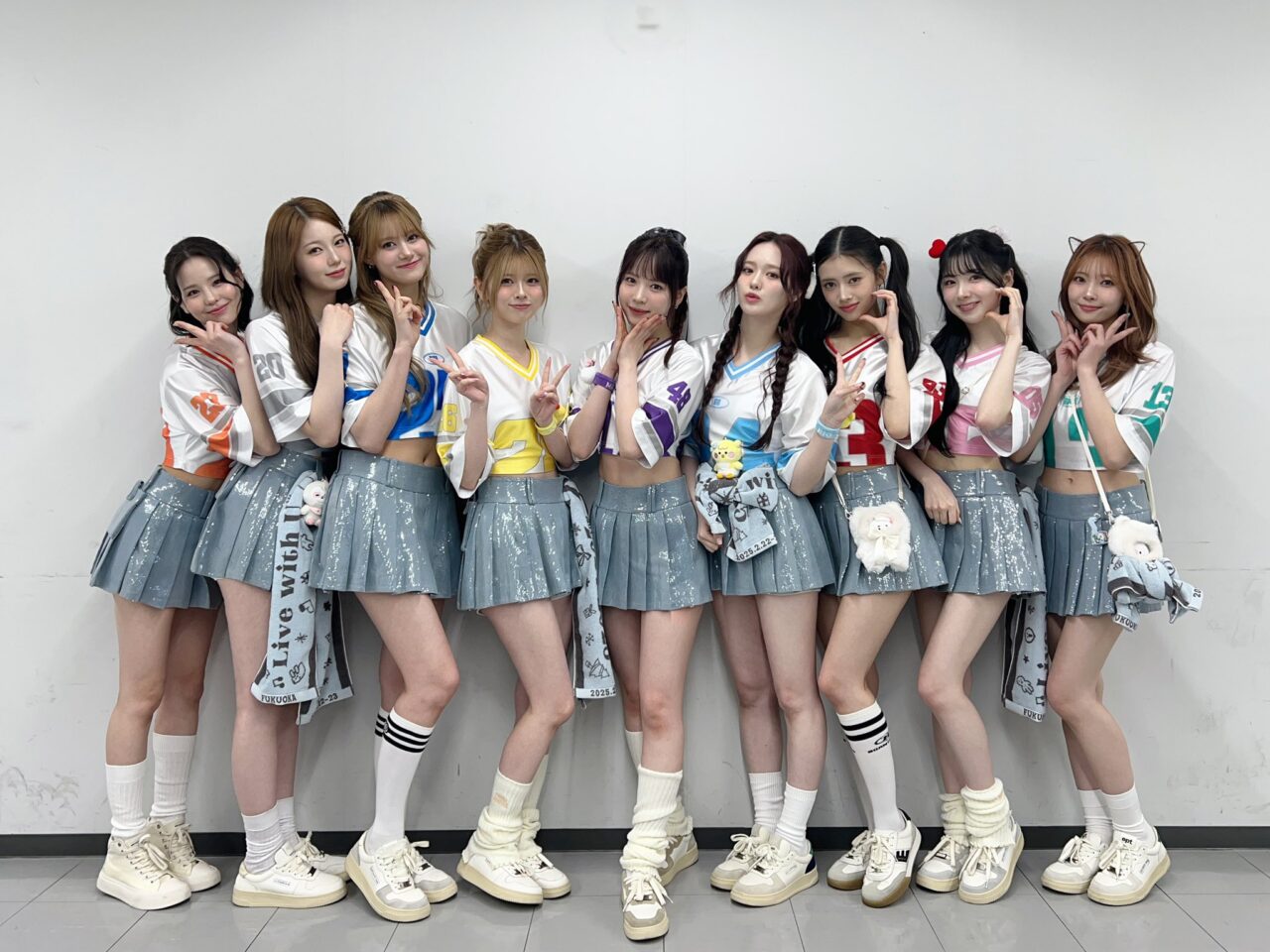 NiziUホールツアー2025チケット倍率は？当落日と日程も！